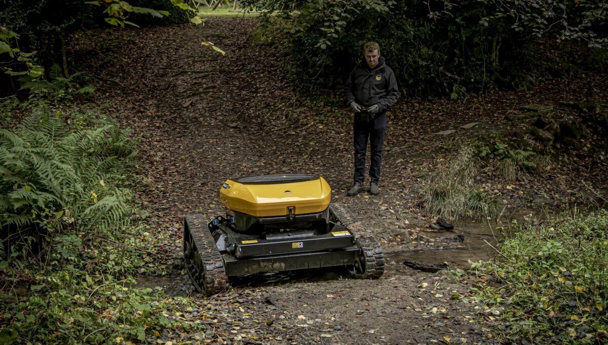 Slope Mower & Remote Controlled Mowing NZ | McConnel ROBOCUT